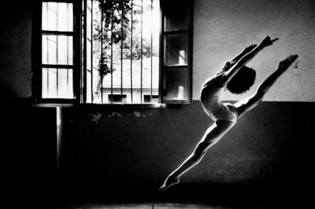 PETER DENCH | Great Britons of Photography – Bermondsey Project Space